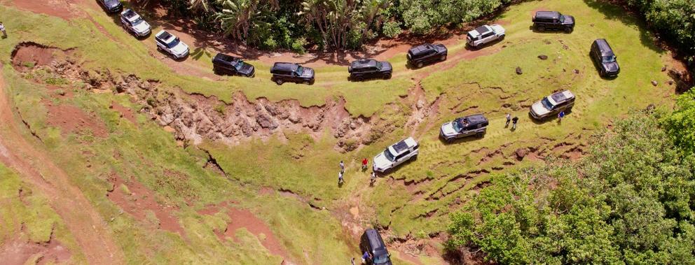 Ride & Drive: Immerse into the all terrain capability of Defender | Axess